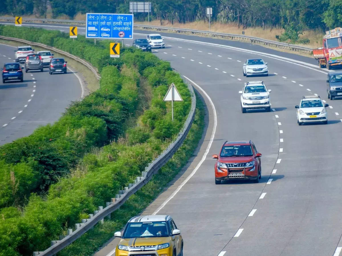 Bengaluru-Chennai expressway partially opens. Three more expressways ...