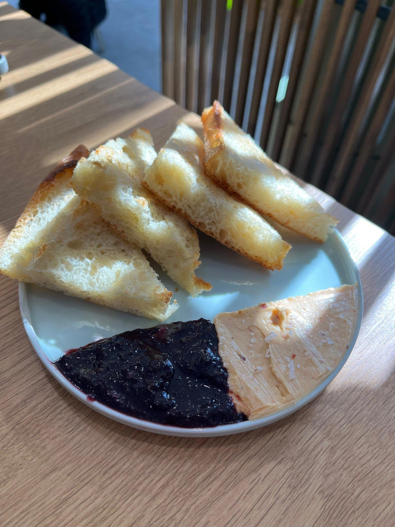 Downtown Columbus' Little Cat Boba takes toast and jam from ordinary to ...