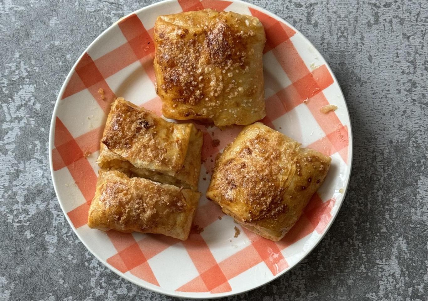 Un goûter sain et rapide : voici comment faire des chaussons aux pommes ...