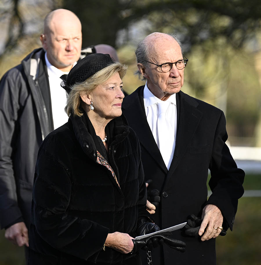 Silvias skandalväninna i nytt storbråk – tackar nej till 500 miljoner