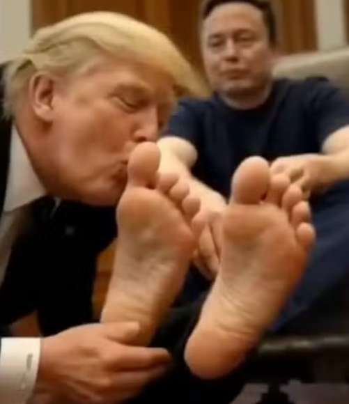 Hackers exibem imagem de Trump beijando os pés de Elon Musk