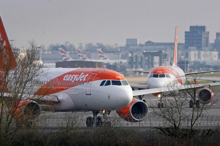 easyJet passengers issued urgent travel warning due to planned pilot ...
