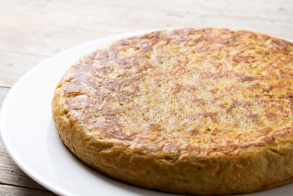 El cacharro que uso a diario para dar la vuelta a la tortilla de ...