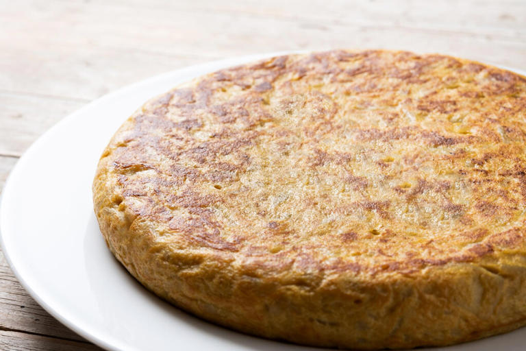 El cacharro que uso a diario para dar la vuelta a la tortilla de ...