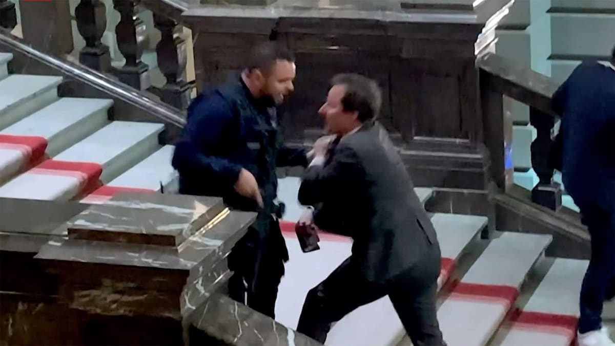 Nach Handgemenge im Bundeshaus: Aeschi und Graber bleiben geschützt