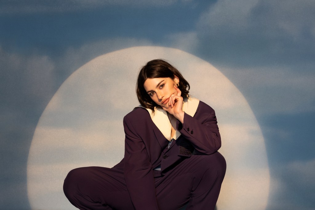 Gracie Abrams to Be Honored by Songwriters Hall of Fame With Hal David ...