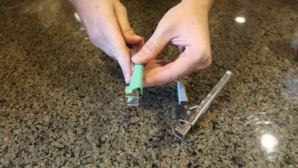 12 Strange Jar Opener Gadgets You Didn't Know Exist