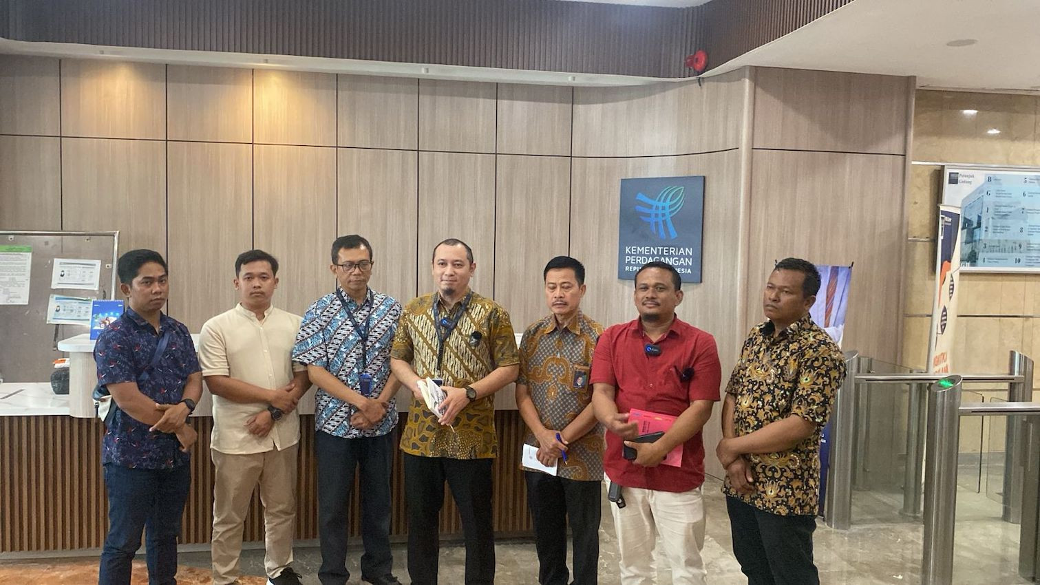 Ekspor Minyak Jelantah Disetop, Pengepul Minta Solusi Permendag 2/2025 ...