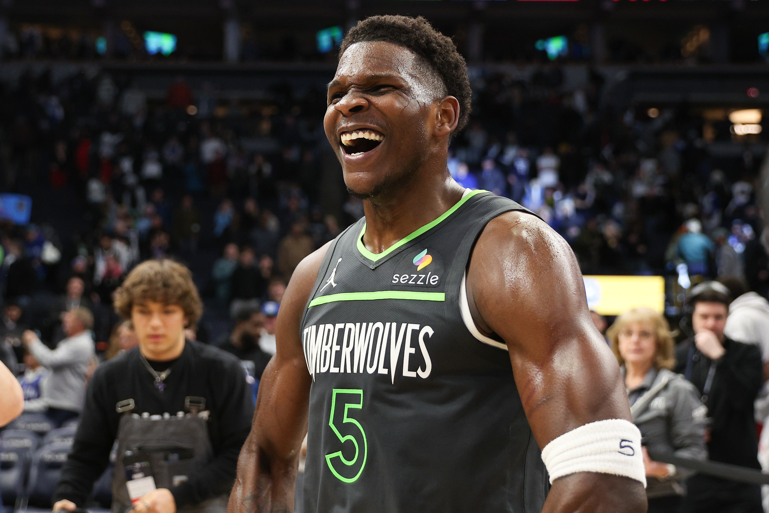 Timberwolves end pattern of 1,552 games with stunning win