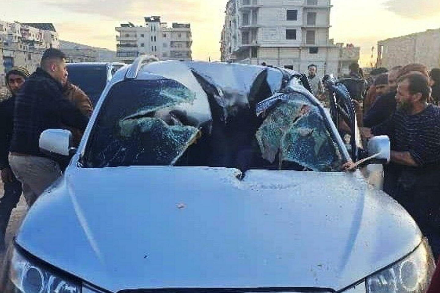 Qu’est-ce que le missile Hellfire R9X, le « couteau volant » utilisé en ...