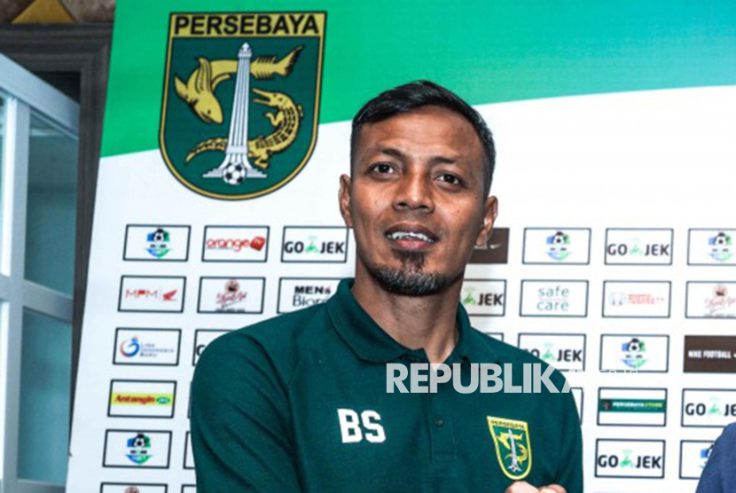 Innalillahi, Mantan Bek Timnas Sugiantoro Wafat Saat Bermain Bola Innalillahi, Mantan Bek Timnas Sugiantoro Wafat Saat Bermain Bola