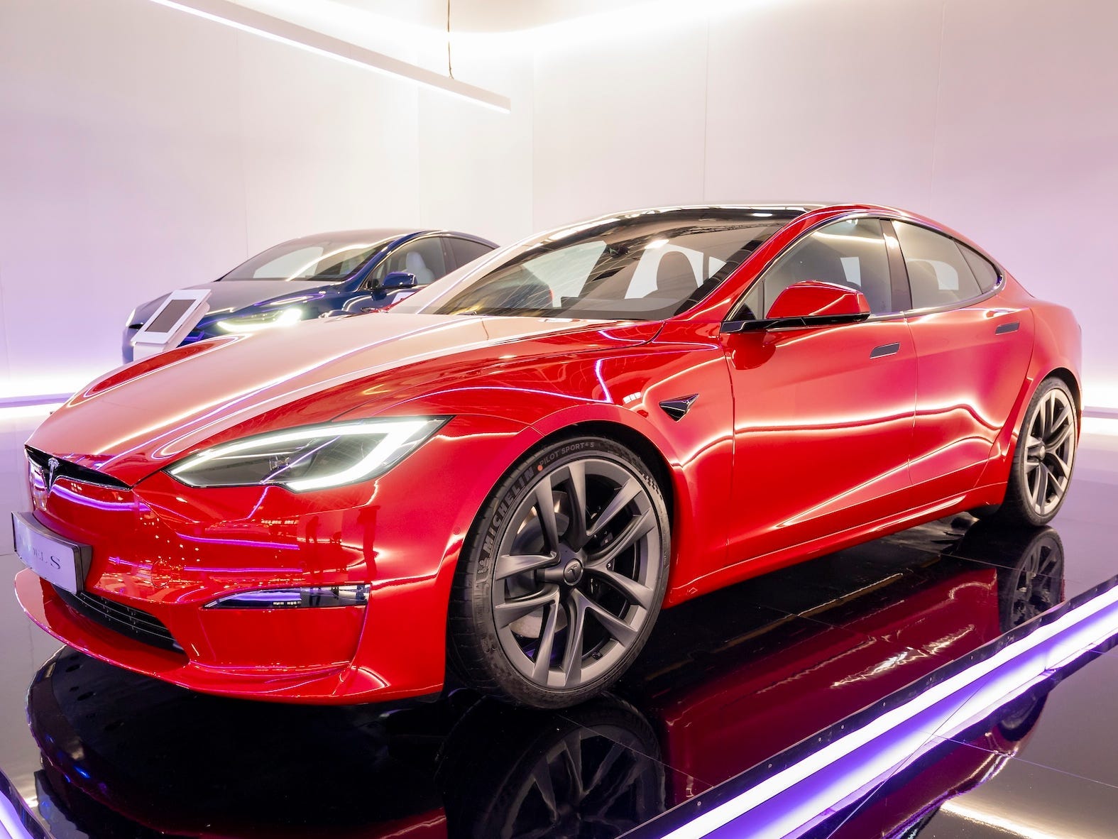 Tesla sales almost halved in Europe last month and were surpassed by a ...