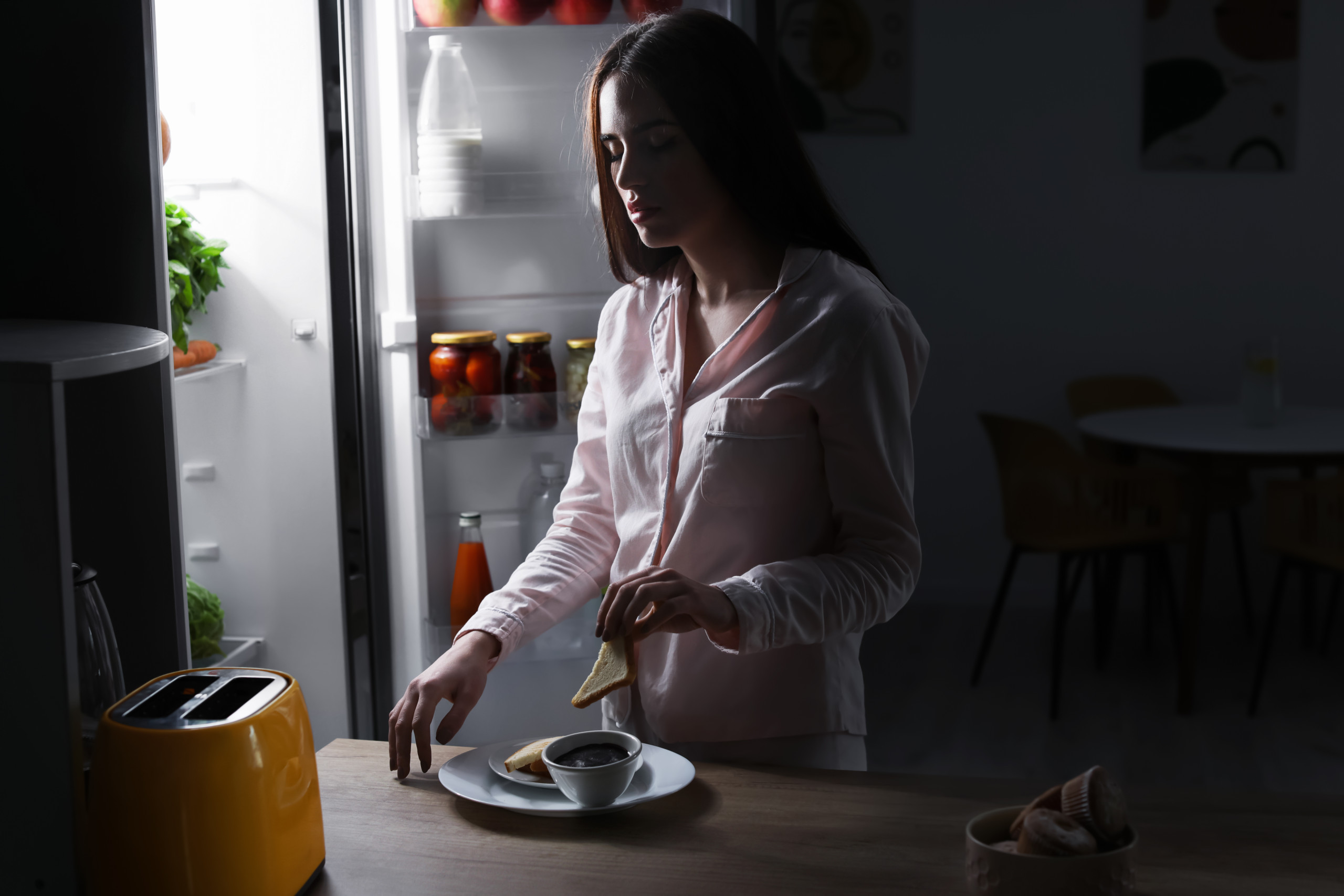 Sleep-related eating disorder: unraveling the mystery of midnight munching