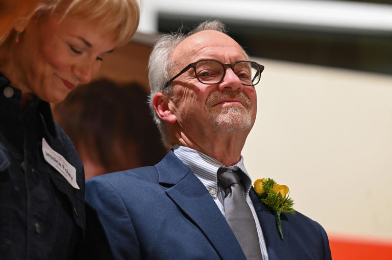 Washington High's Bruce Rekstad named Sioux Falls School District's ...