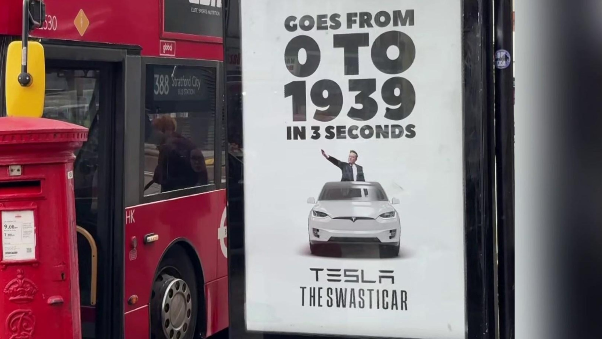 “La Tesla ‘Swasticar’ va da 0 a 1939 in 3 secondi”, a Londra spuntano ...