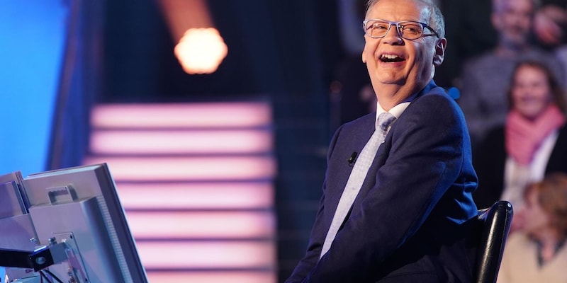 Nach makabrem Gag - Jauch kriegt sich nicht mehr ein – Raunen im „Wer ...