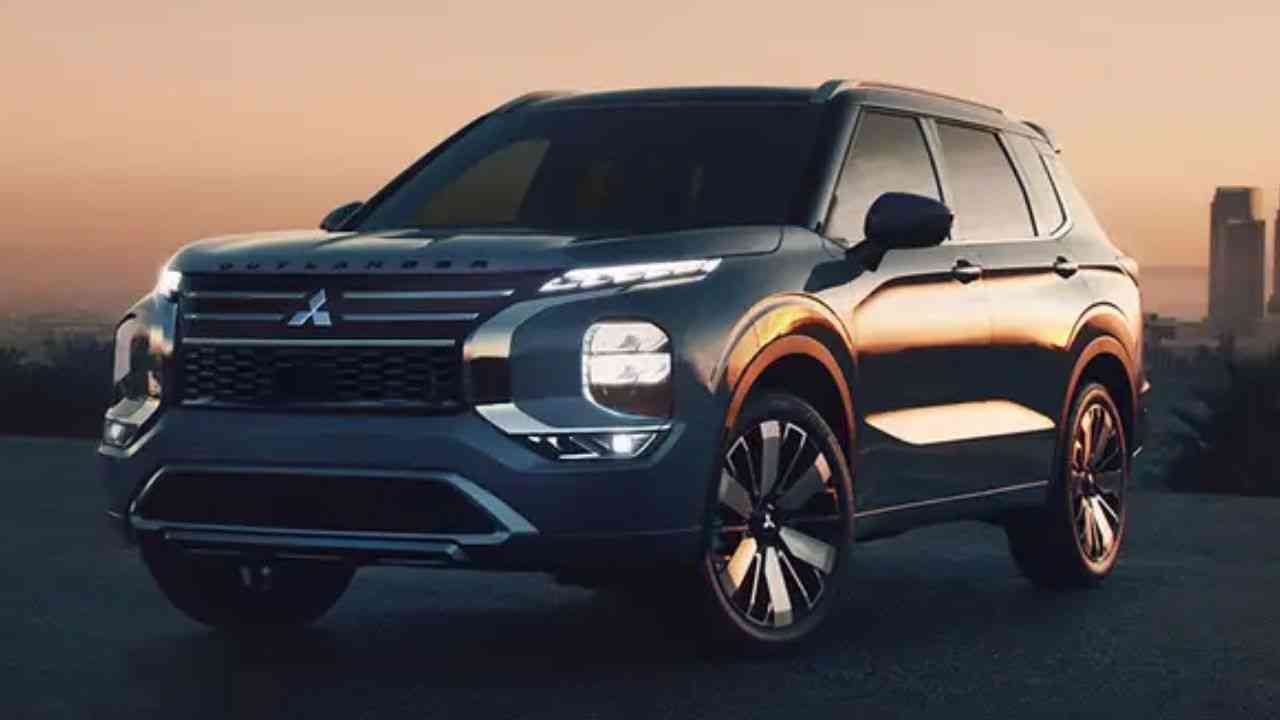 Mitsubishi Outlander 2025: Visual Updates and Enhanced Comfort with New ...