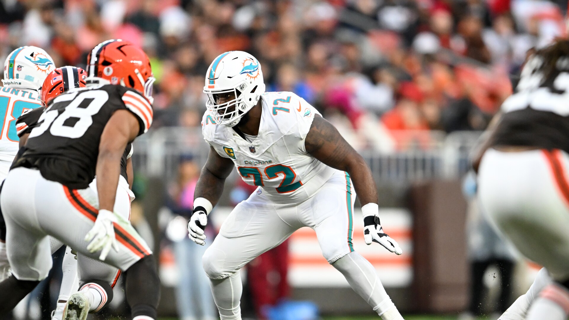 Dolphins operating as if Terron Armstead will not play in 2025