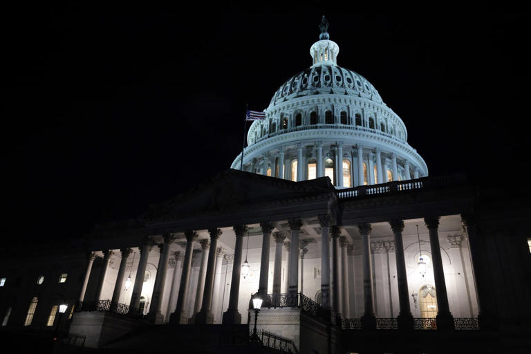 House Passes GOP Budget Plan as Holdouts Relent
