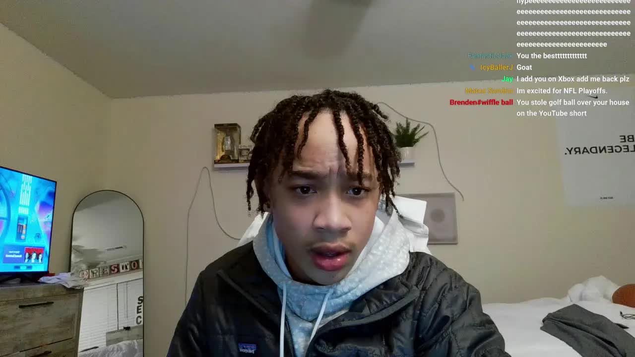 Lagging Live Stream: Basketball Video Game Gameplay & Chat