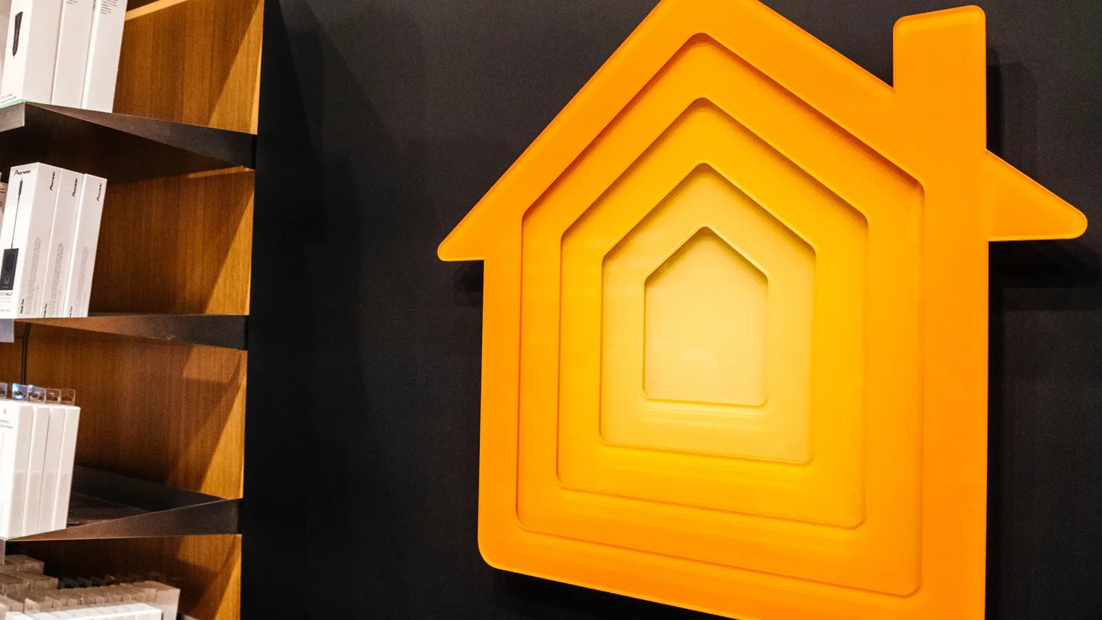 Is Apple’s Rumored Wall Tablet the Smart Home Boost?