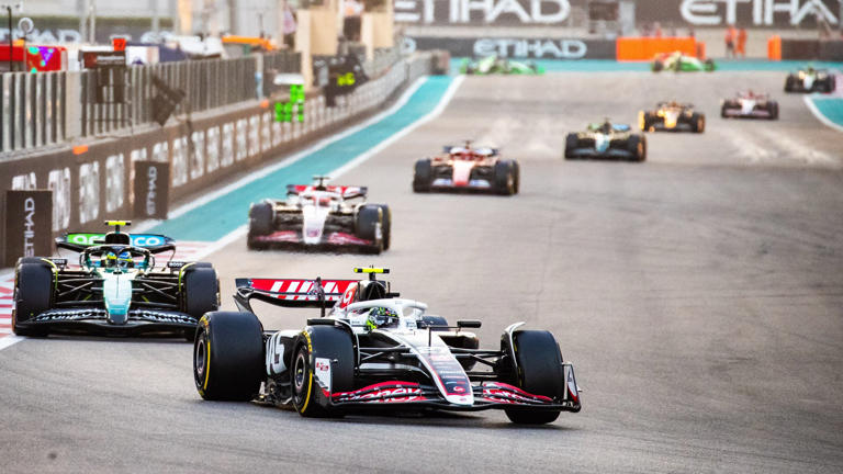 F1 preseason testing live stream 2025: how to watch Bahrain event ...