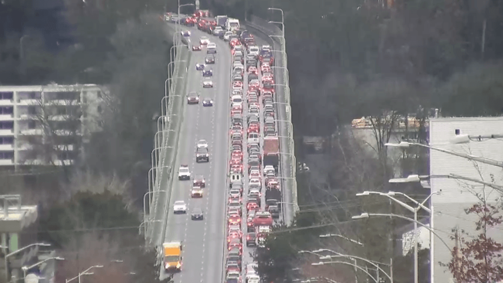 Southbound Aurora Avenue reopens after transformer fire closes lanes ...