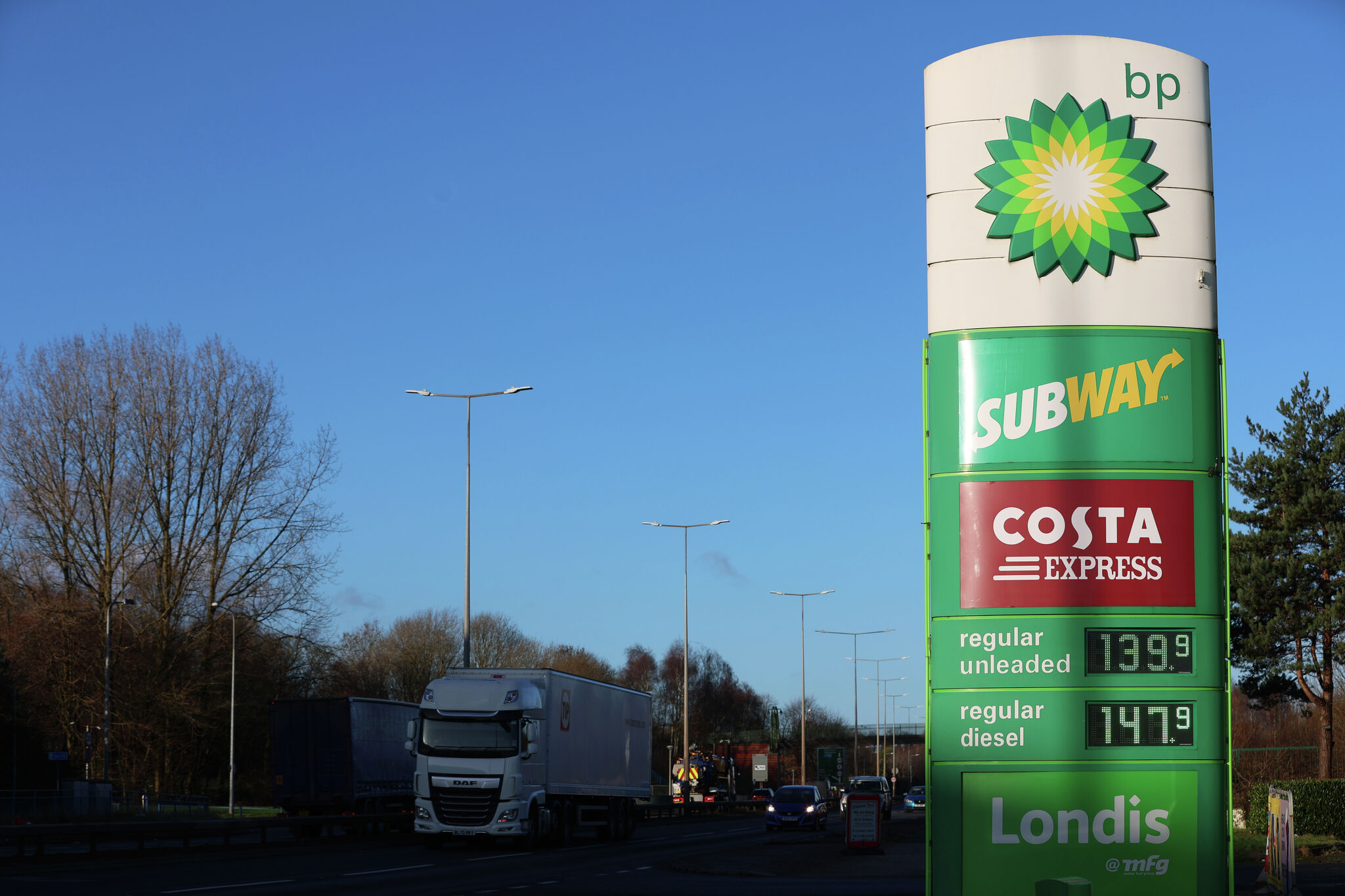 Report: BP to drop renewable energy goals in favor of fossil fuels