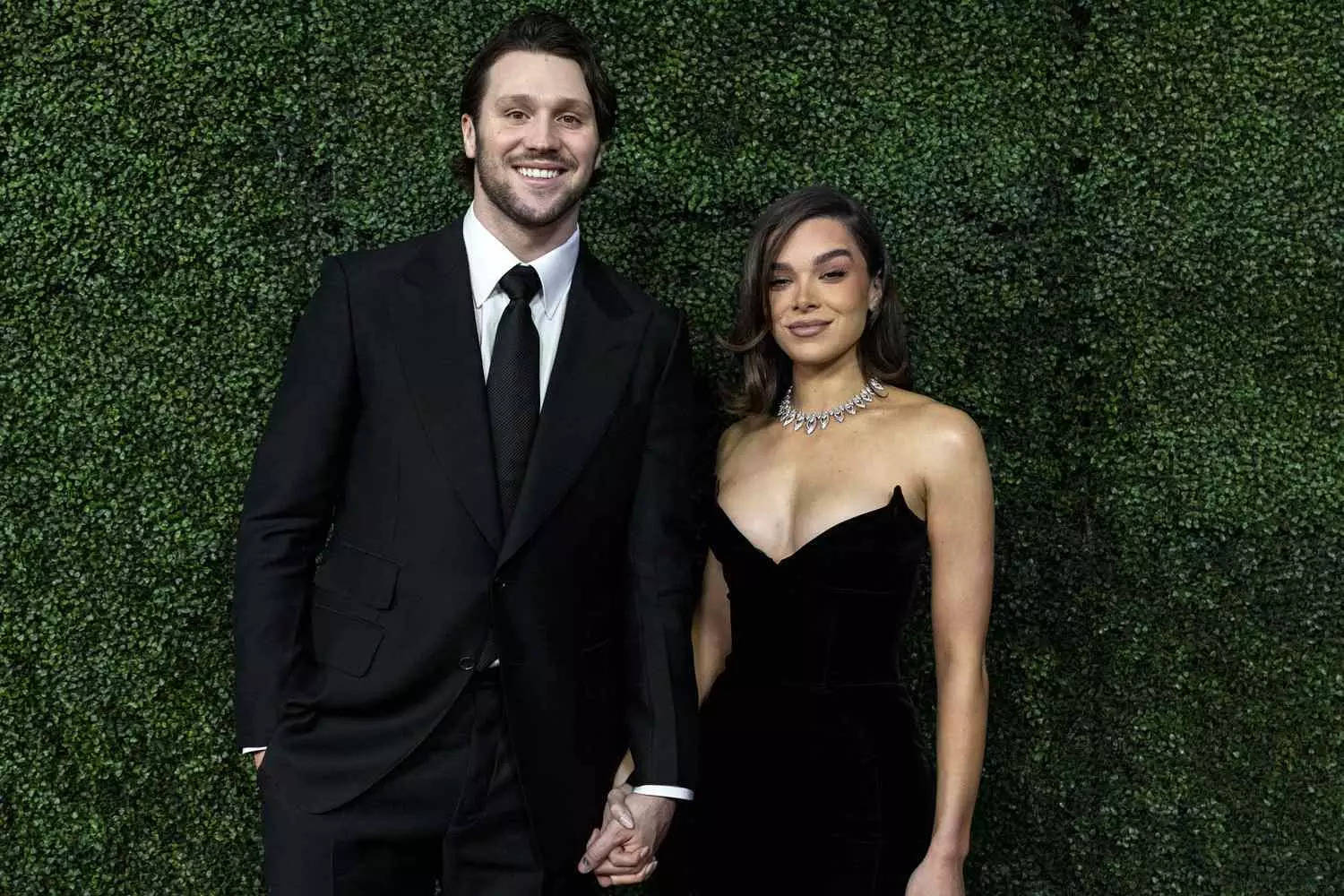 “Made for each other”: Josh Allen saves the day for Hailee Steinfeld at ...