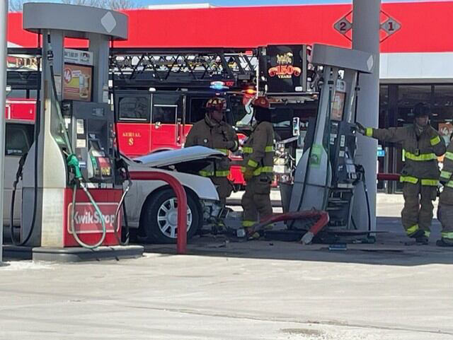 Two taken to hospital after car hits gas pump at west Topeka ... Two taken to hospital after car hits gas pump at west Topeka ...