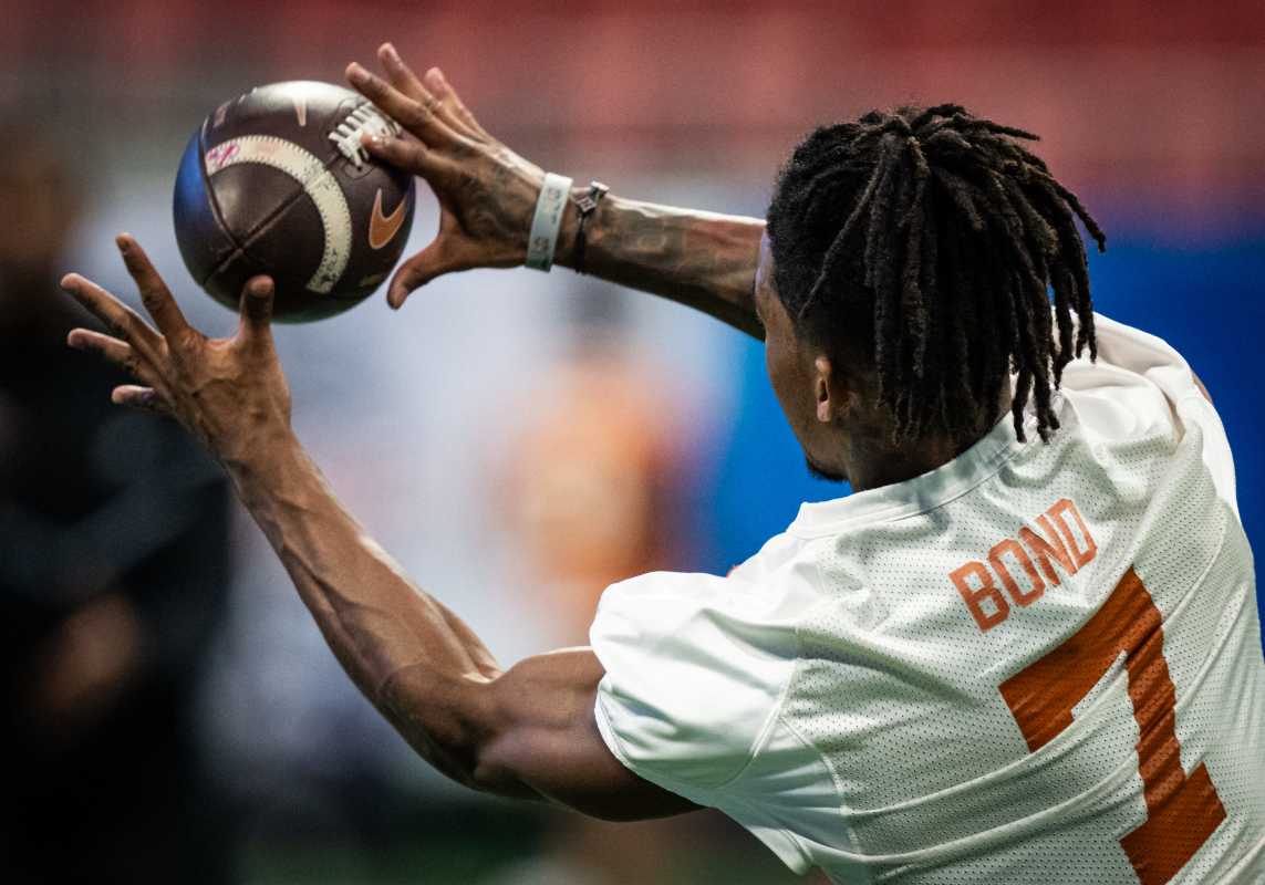 Patriots Land Texas, Alabama Star WR in NFL "Mock Draft"