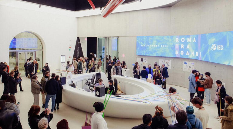 IED Factory 2025: AI e Plurals, la generazione aperta