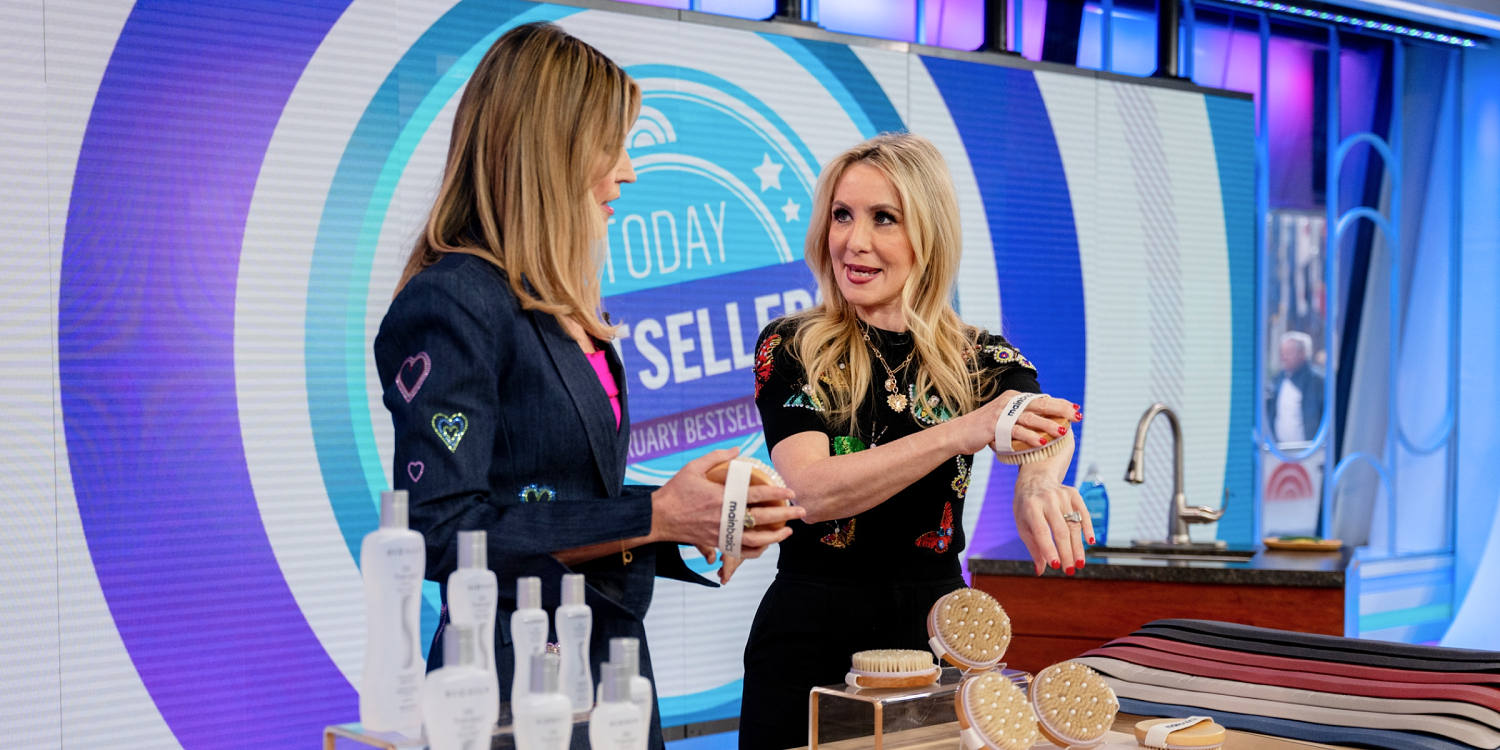 A viral collagen mask, a tried-and-true hair treatment and more ...