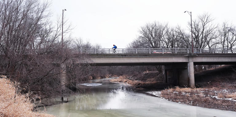 A pedestrian bridge near Jack Trice could ease foot traffic. What's the ...