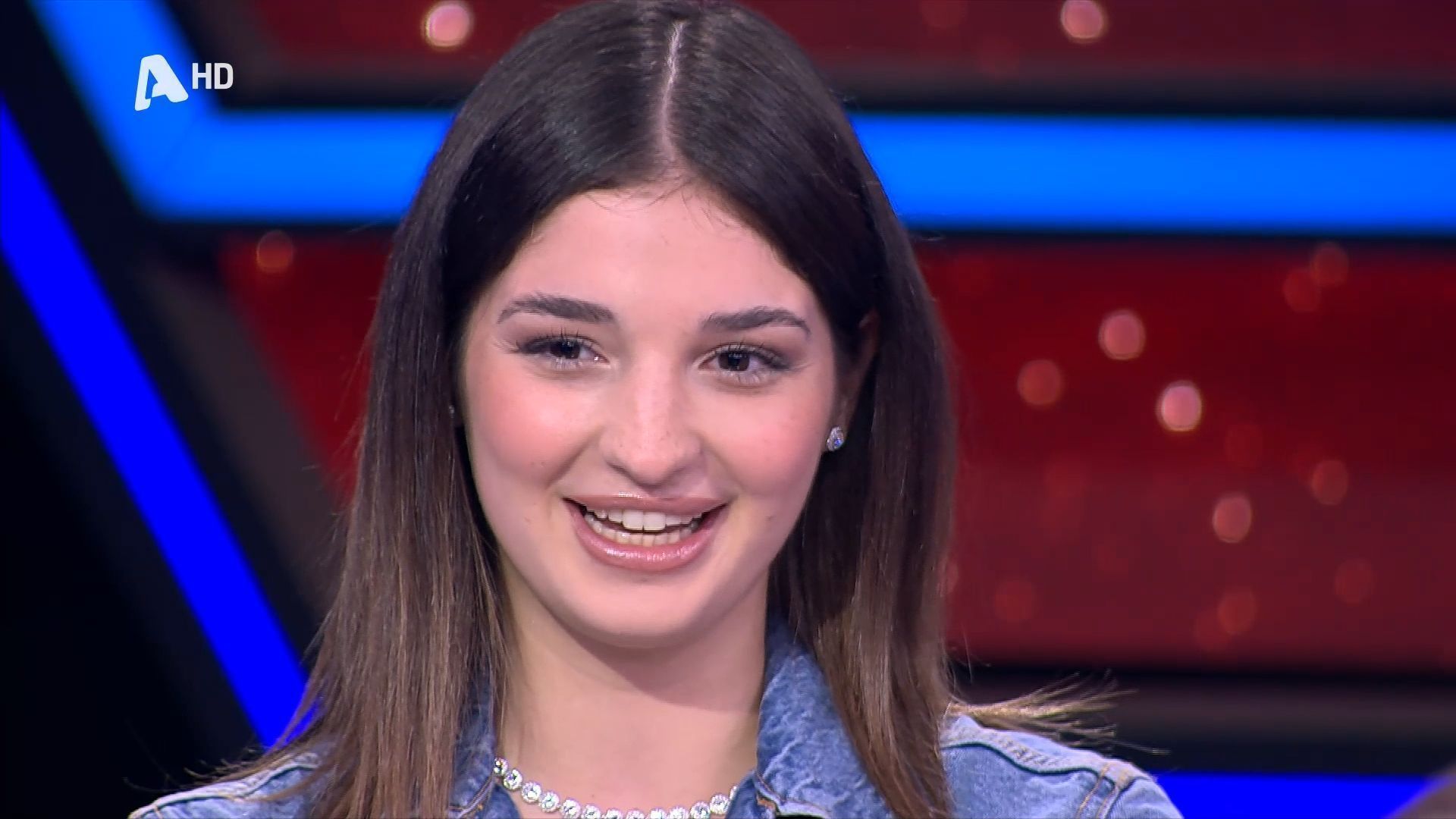 Η εστεμμένη καλλονή - Miss Hellas 2023 - στο Deal!