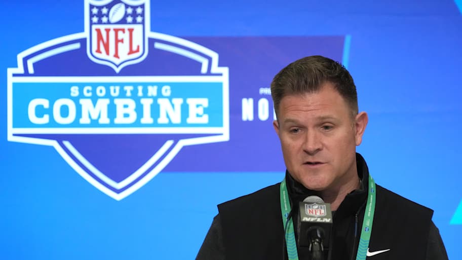 Packers GM Hints at Trade Plans for 1st-Round Draft Pick