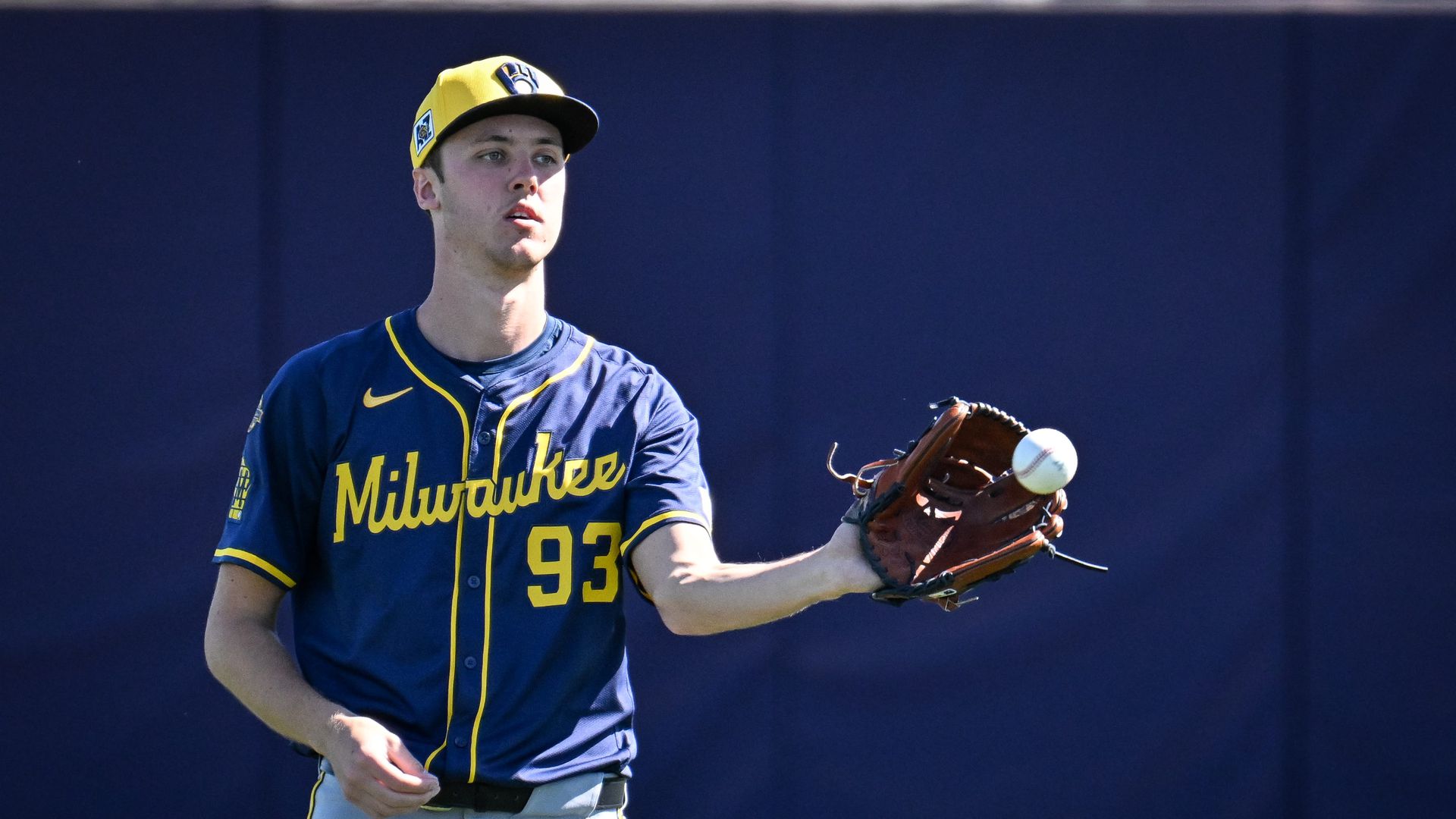 Spring Training Game Thread #4: Milwaukee Brewers (1-2) @ Cleveland ...