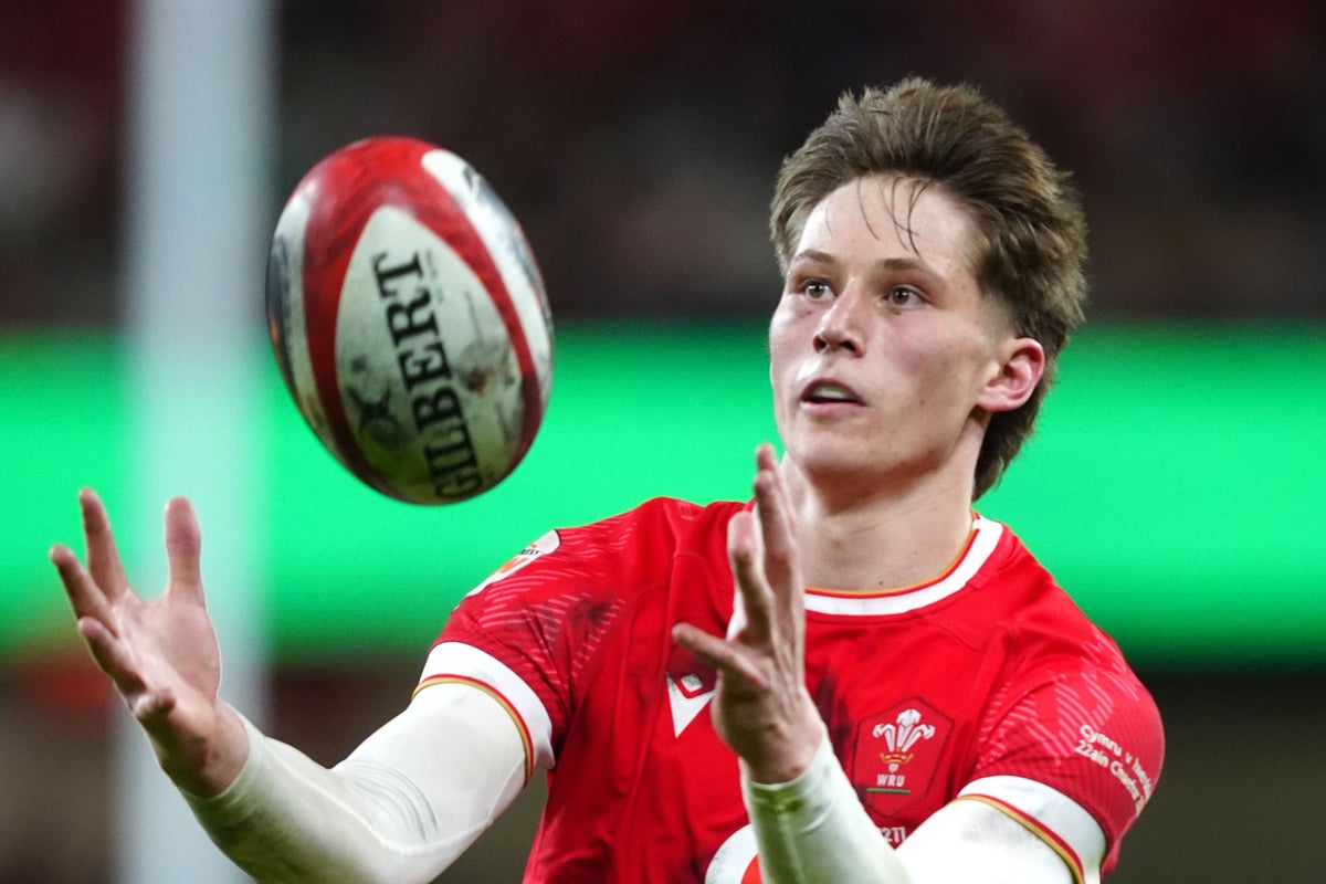Ellis Mee reflects on promising Wales debut that evoked memories of ...