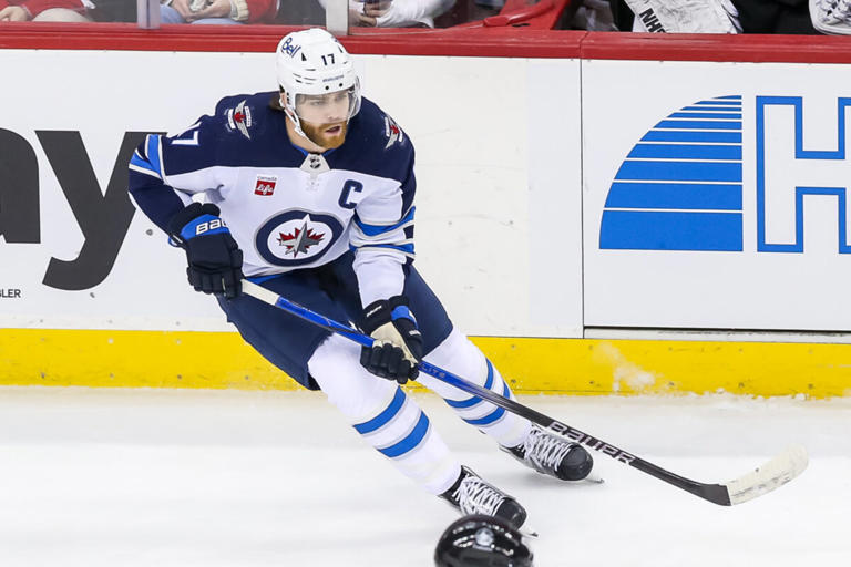 Jets’ Cheveldayoff Speaks on 1st-Round Pick, Ehlers Negotiations, Toews ...