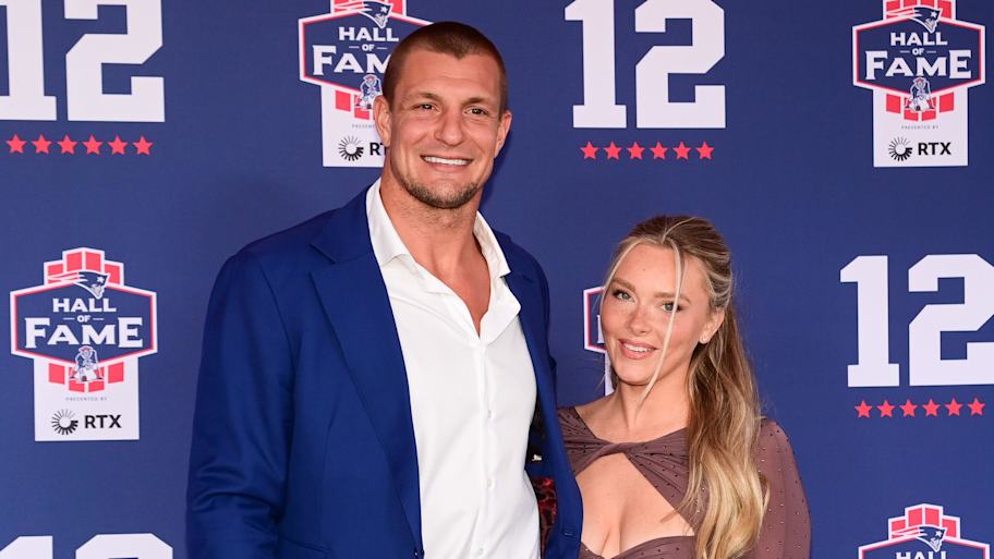 Rob Gronkowski reportedly wants to make an NFL return with this AFC team