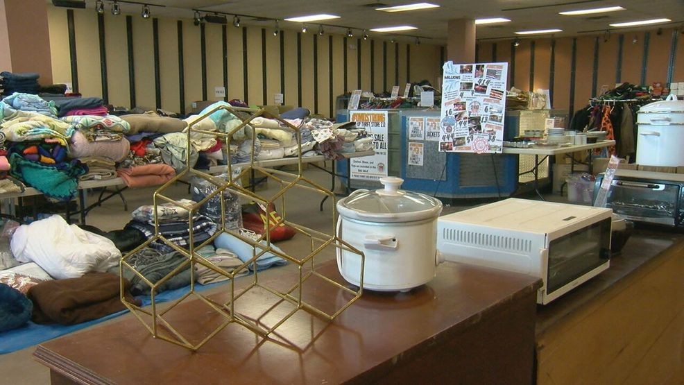 United Way opens pop-up thrift shop to help Ovid fire victims