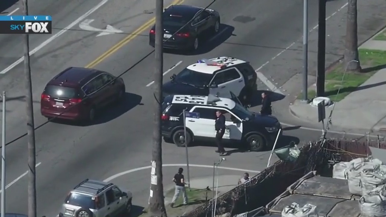 Burglary suspects flee during police chase