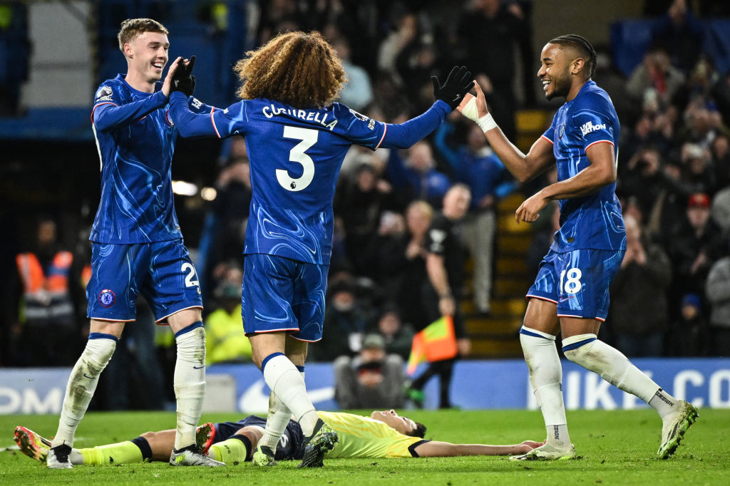 Centurions: Chelsea reach 100 goals this season