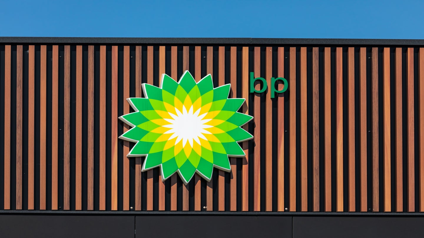 BP to cut renewable energy targets and focus on fossil fuels