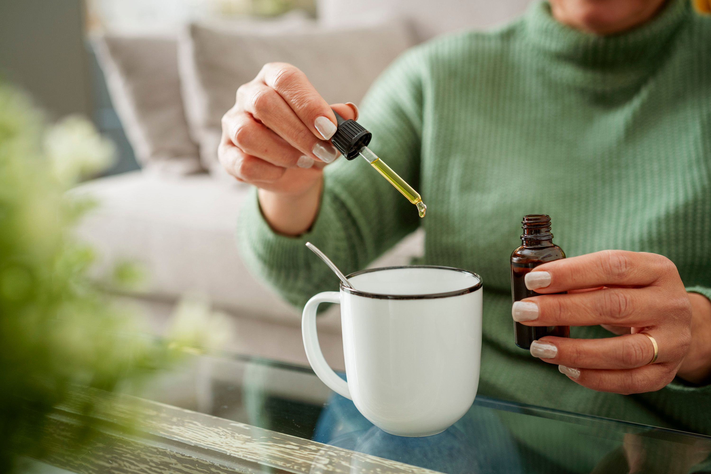 Té de clavo: propiedades, beneficios y cómo tomarlo