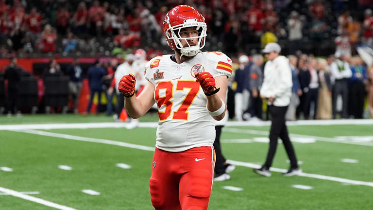 Chiefs’ Travis Kelce ‘coming back for sure’ in 2025