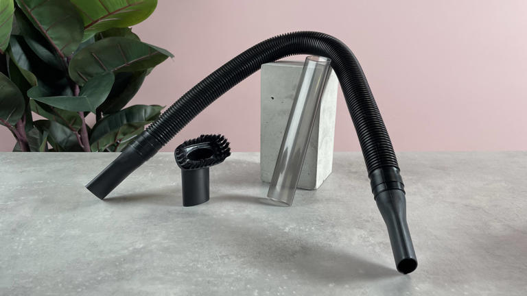 Hands On With the Framework Desktop: A Speedy, Tweak-Easy Mini-ITX PC