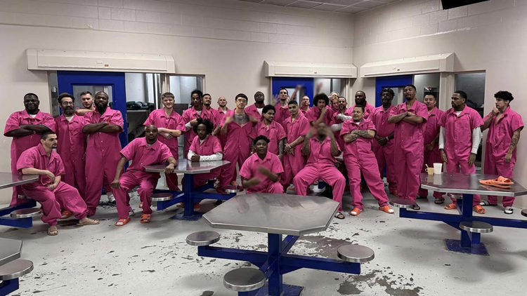 Galveston County Jail inmates are now wearing hot pink. Here's why.