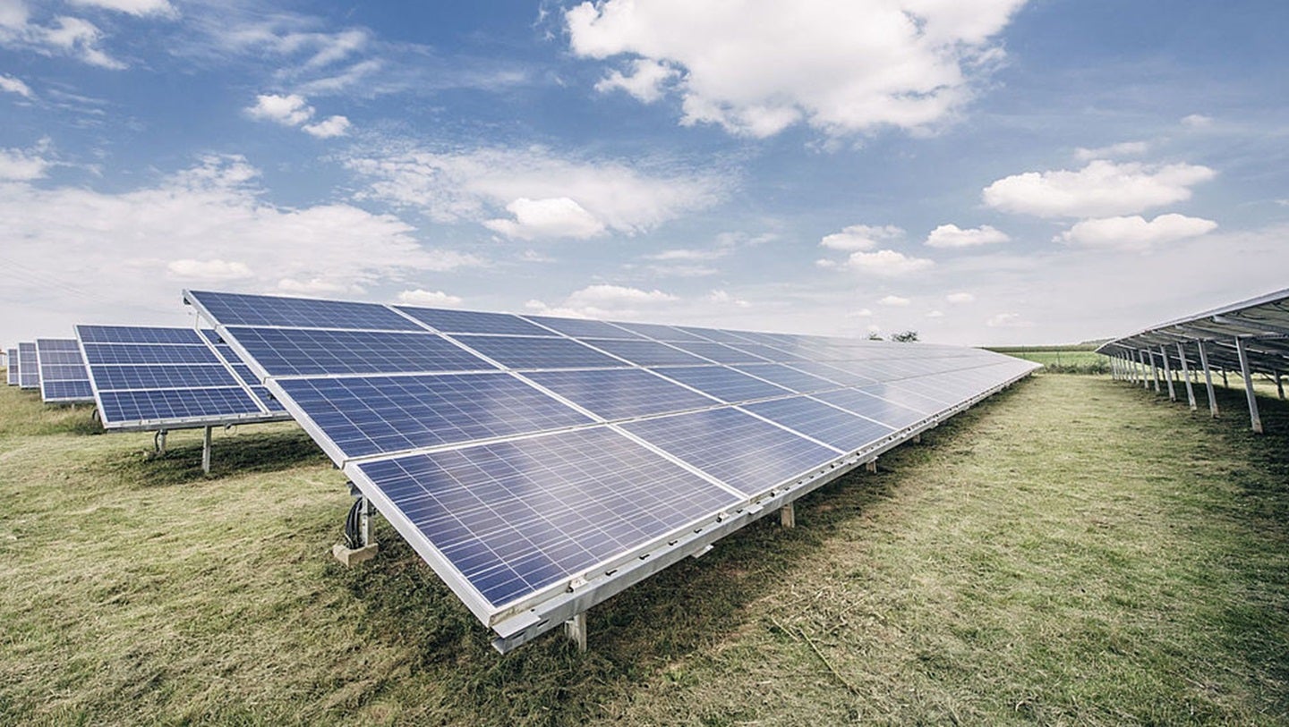 EIP to acquire additional stake in BayWa r.e. through capital increase