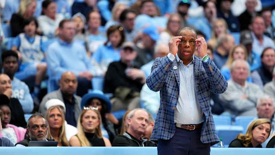 Hubert Davis contract details have UNC fans asking familiar questions ...